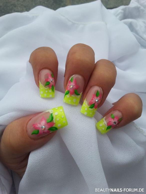 Sommernägel Nageldesign 2024 100 Bilder Mit Sommer Nailart Motiven